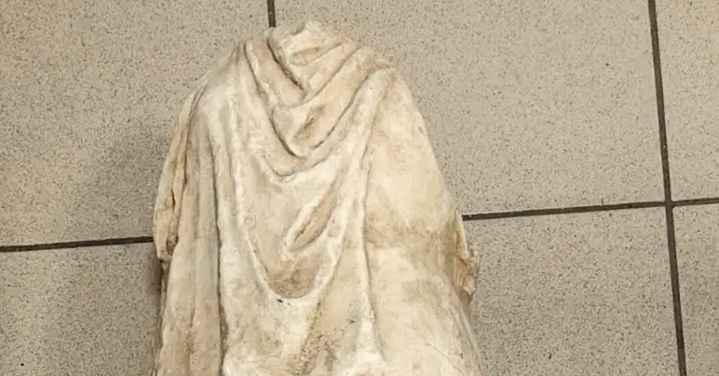 An Ancient Headless Statue Is Found Amid Trash in Greece – DNyuz An Ancient Headless Statue Is Found Amid Trash in Greece – DNyuz