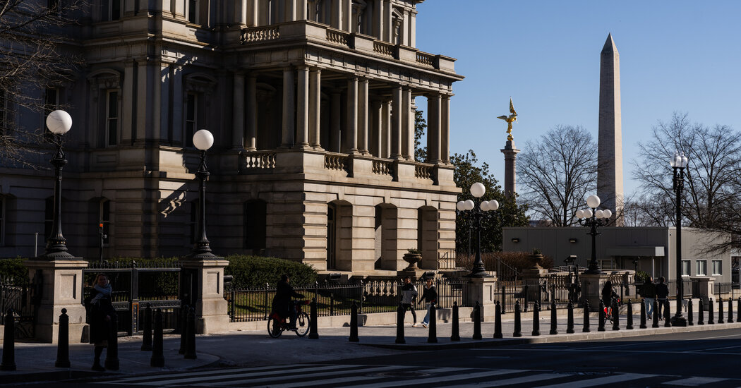 Resignation Push Deepens Worries About Effect on Government Services ... Resignation Push Deepens Worries About Effect on Government Services ...
