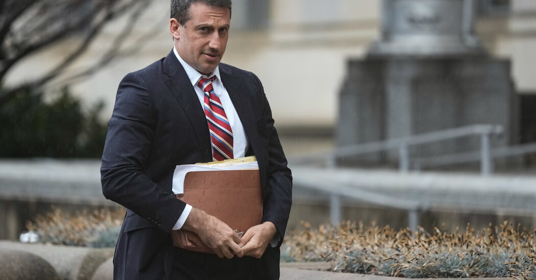 Top Justice Department Officials Meet Lawyers in Adams Case – DNyuz Top Justice Department Officials Meet Lawyers in Adams Case – DNyuz