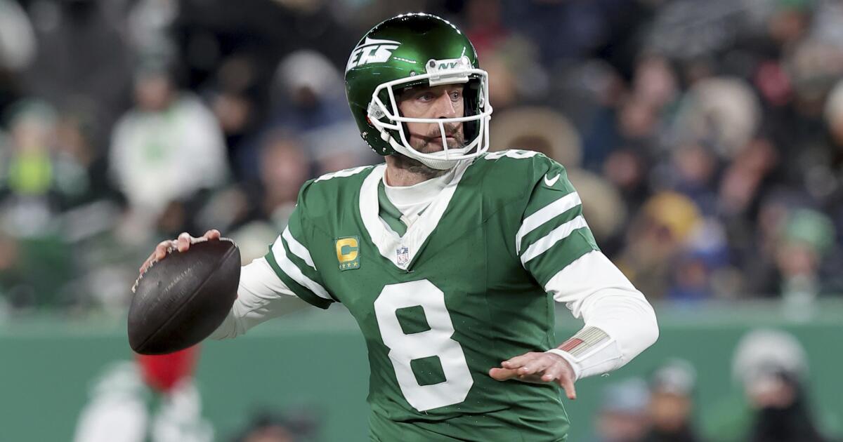 Aaron Rodgers era apparently over with Jets, as team reportedly informs ... Aaron Rodgers era apparently over with Jets, as team reportedly informs ...