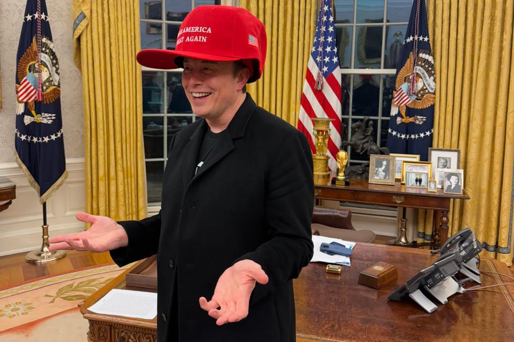 Beaming Elon Musk shares Oval Office snap of him in a massive MAGA hat ... Beaming Elon Musk shares Oval Office snap of him in a massive MAGA hat ...