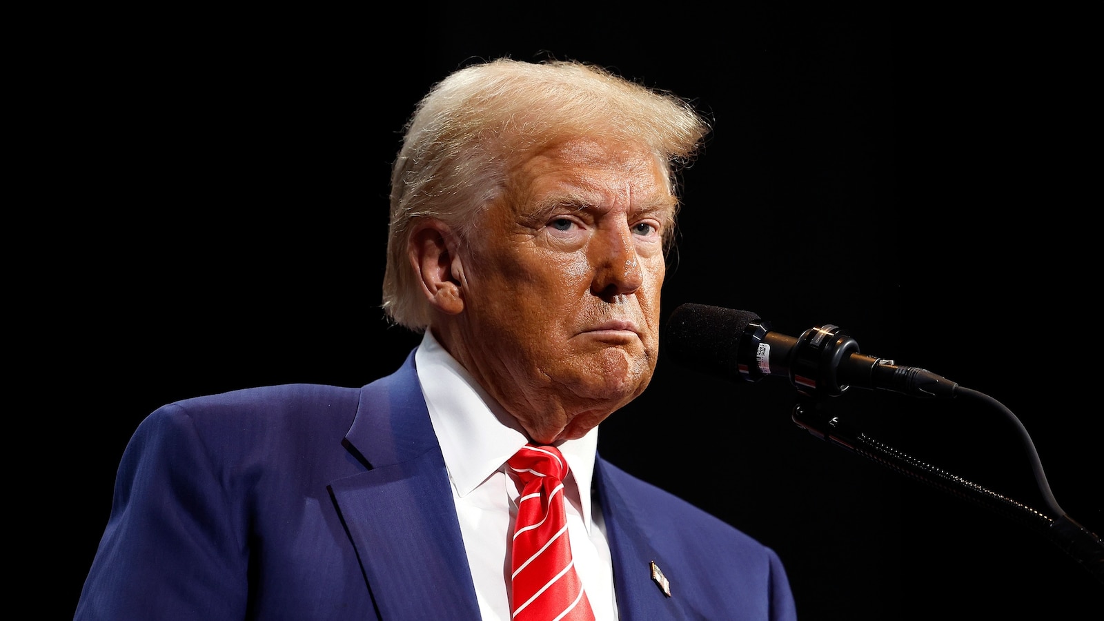 Judge To Decide Fate Of Trumps Federal Buyout Offer Dnyuz