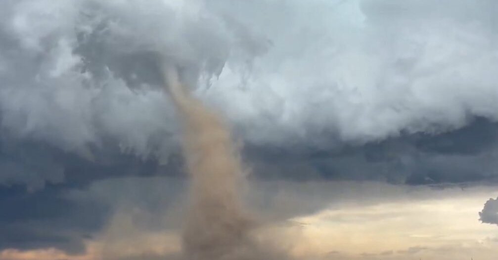 Tornadoes Reported in Colorado as Severe Weather Threatens the Midwest ... Tornadoes Reported in Colorado as Severe Weather Threatens the Midwest ...
