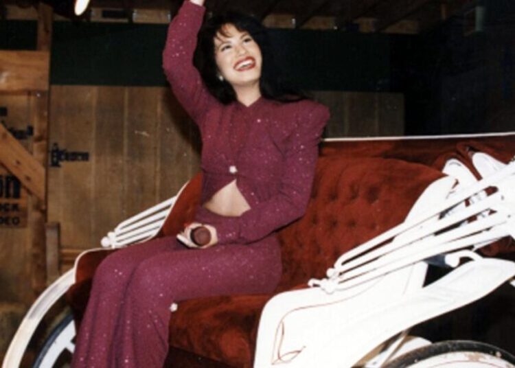 30 years after Selena Quintanilla’s death, her autopsy report is ...