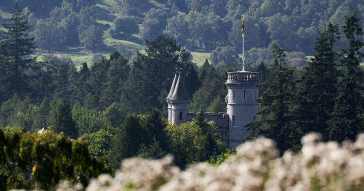 New Epstein Papers Appear to Show Former Prince Andrew Seeking ‘Girls ...