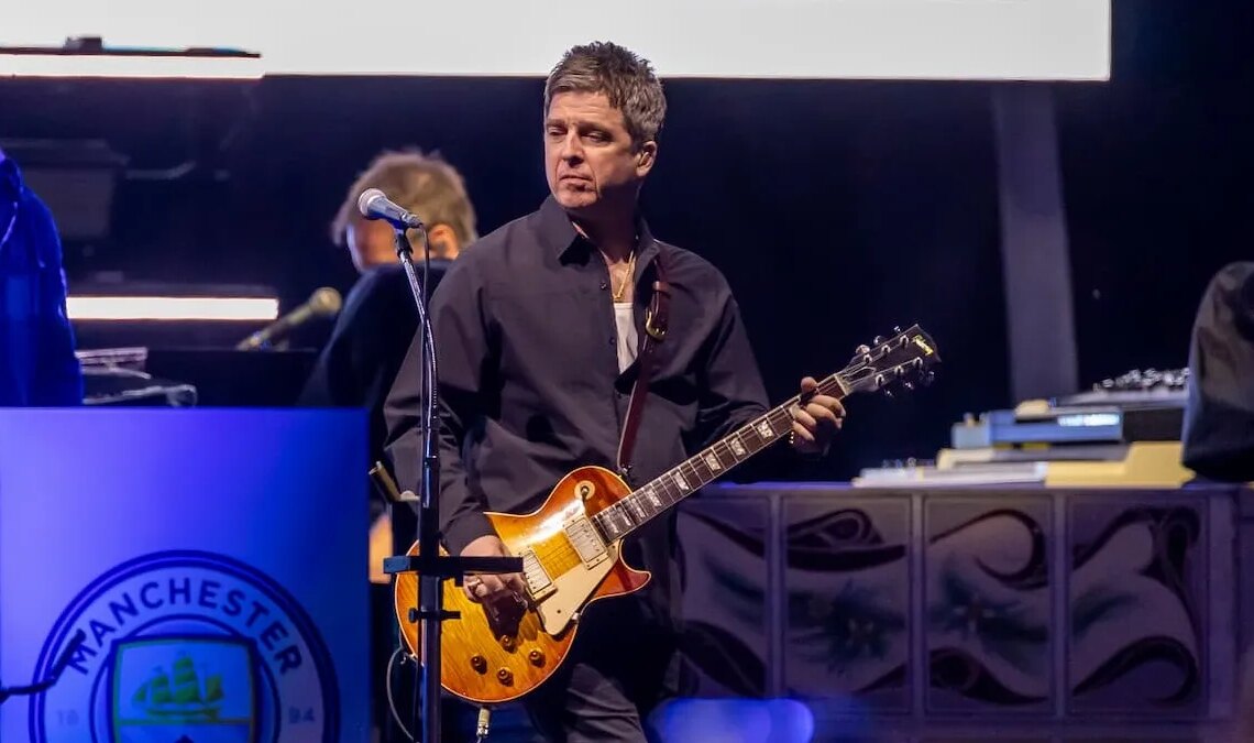 Noel Gallagher Wants a Crack at the Next James Bond Theme, Says It ...