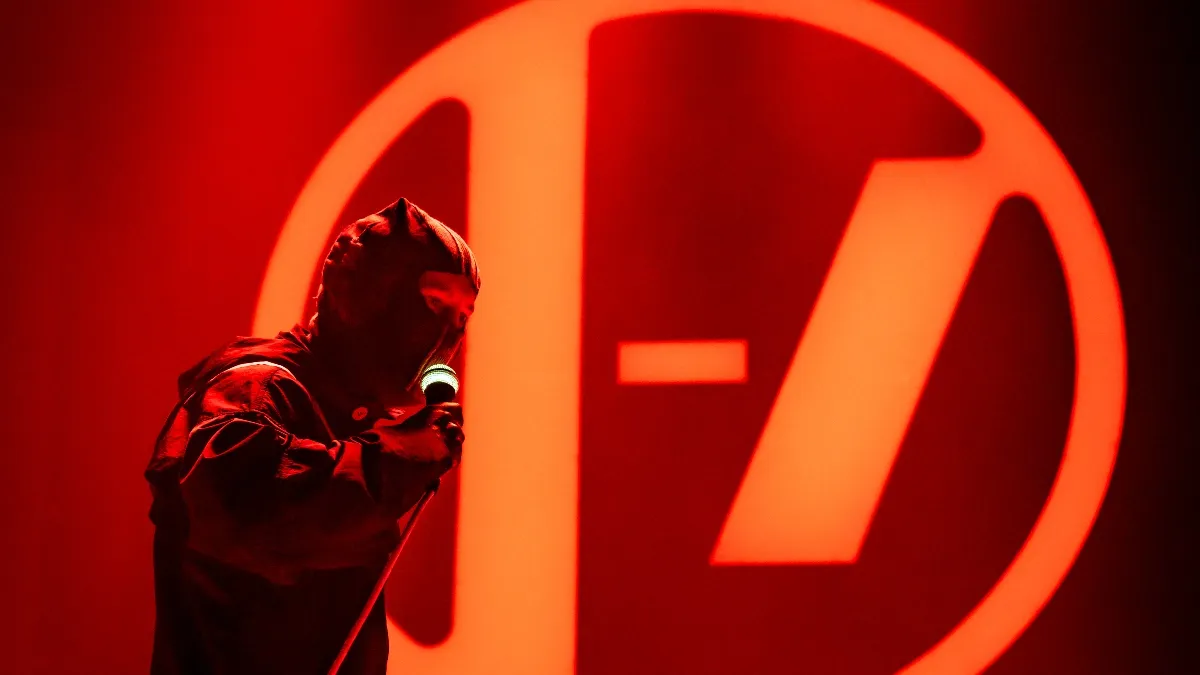 Twenty One Pilots Announce Film Release of Career-Defining Show From ...