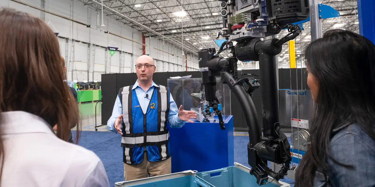 Amazon pulls the plug on ‘Blue Jay’ warehouse robot after only a few ...