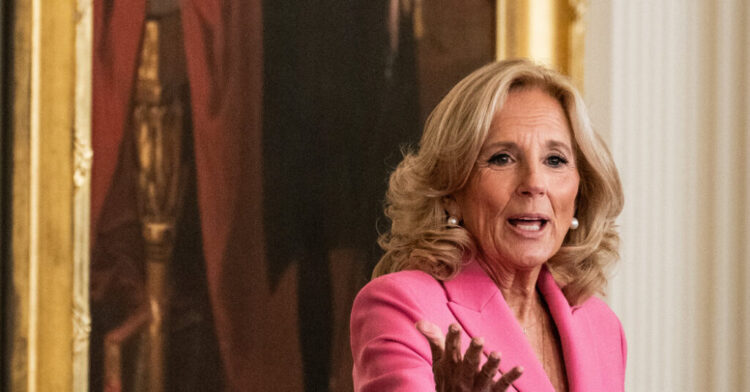 Jill Biden Will Publish a Memoir in June – DNYUZ