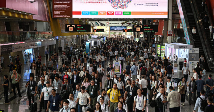 China’s G.D.P. Stronger Than Expected, Led by Infrastructure Spending ...