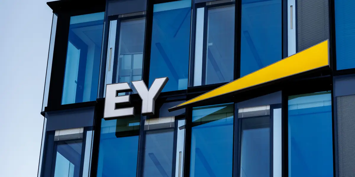 EY’s talent chief says AI is changing the entire employee lifecycle ...