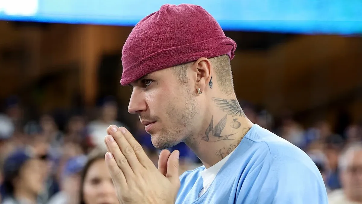 12 Years Ago, Justin Bieber Sparked Controversy by Wishing Anne Frank ...