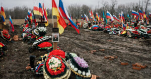 Russia Has Lost More Than 350,000 Soldiers, New Estimate Finds – DNYUZ