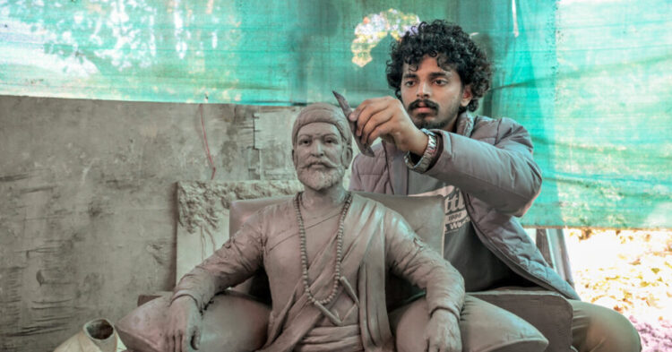 The Sculptor Riding India’s Shivaji Craze – DNYUZ