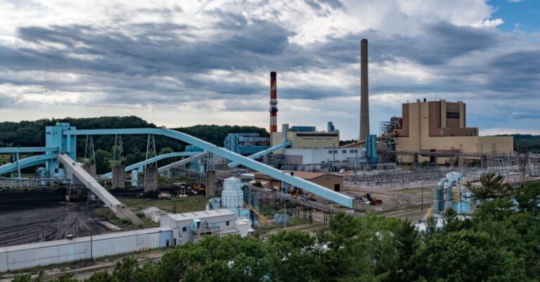 Michigan Battles Trump Over His Order to Keep an Old Coal Plant Running ...
