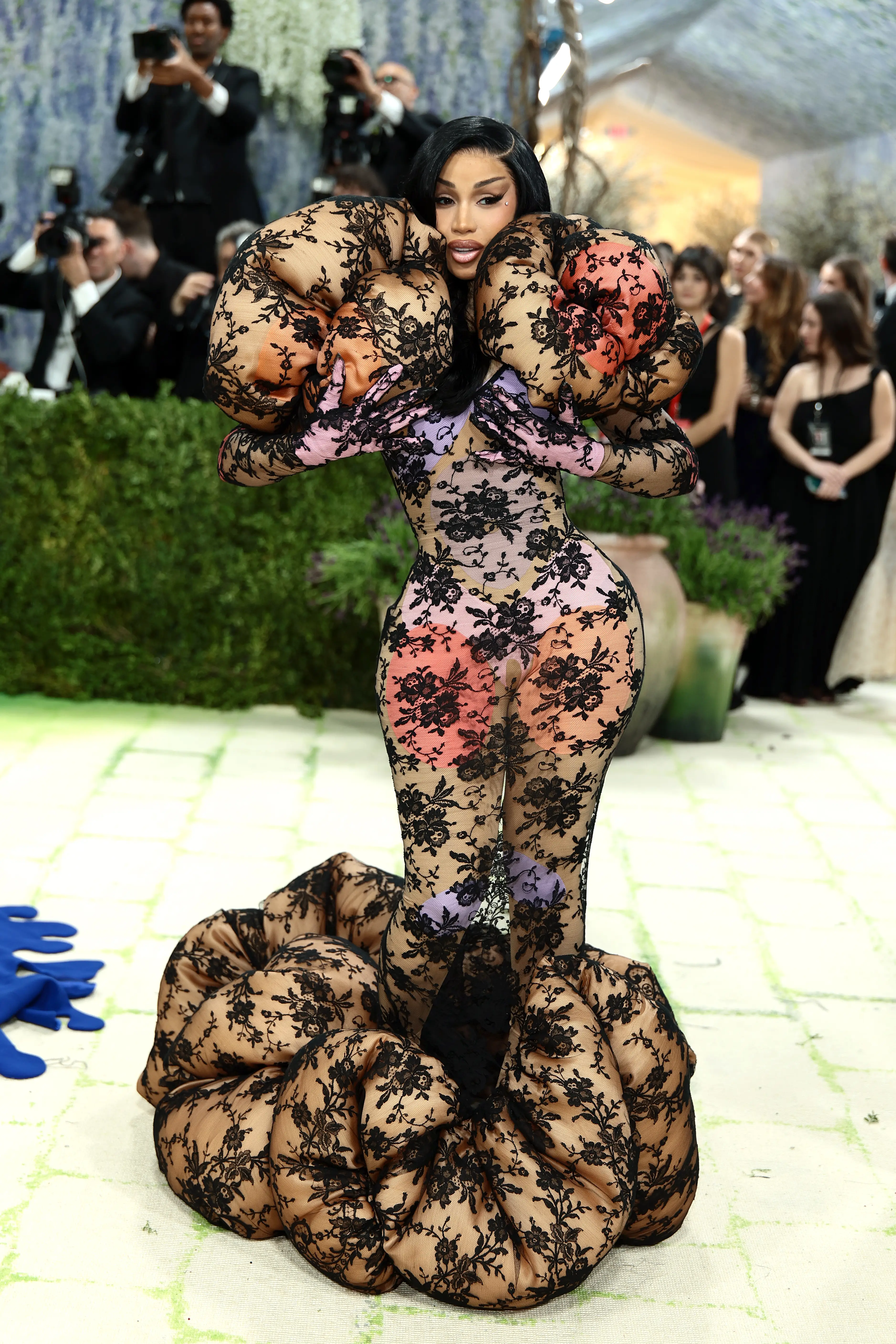 14 celebrity looks from the 2026 Met Gala that missed the mark – DNYUZ