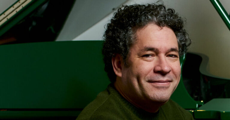 With an Extravaganza, the Dudamel Era in L.A. Approaches Its End – DNYUZ