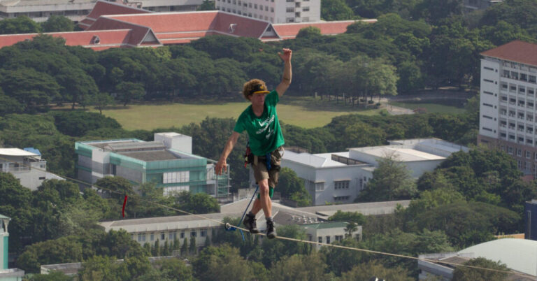 Attempted BASE Jump in Utah Kills 2, Including Acclaimed Extreme ...