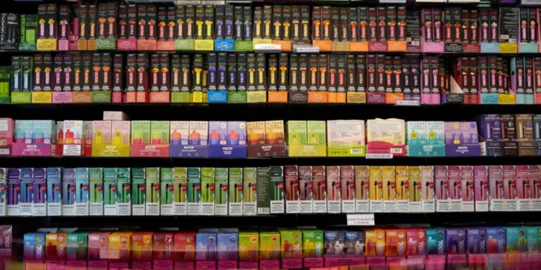 Why is the FDA approving kid-friendly, fruit-flavored e-cigarettes? – DNYUZ