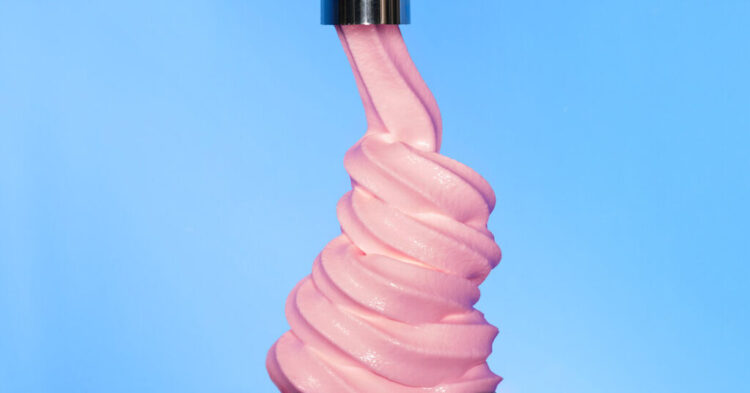 Why Is Everyone Waiting Hours for Frozen Yogurt? Why Am I? – DNYUZ