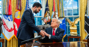 Calling Democrats ‘Communists,’ Trump Keeps Close Eye on N.Y. Primaries ...