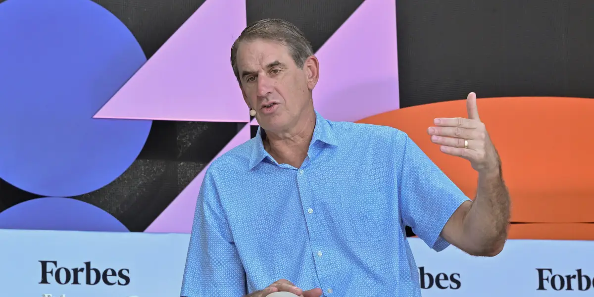 Tech investor Bill Gurley says AI doomers are ignoring a lesson from ...