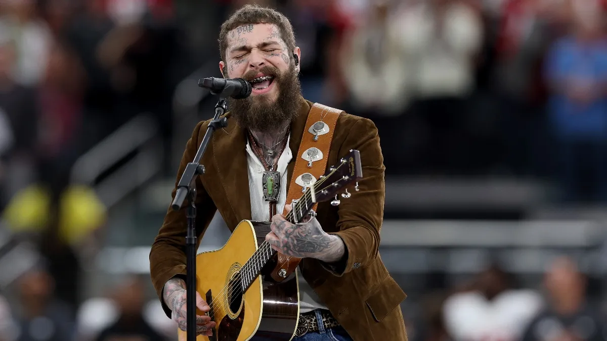 Post Malone Dedicates Concert Performance to ‘Beautiful Man’ Oliver ...